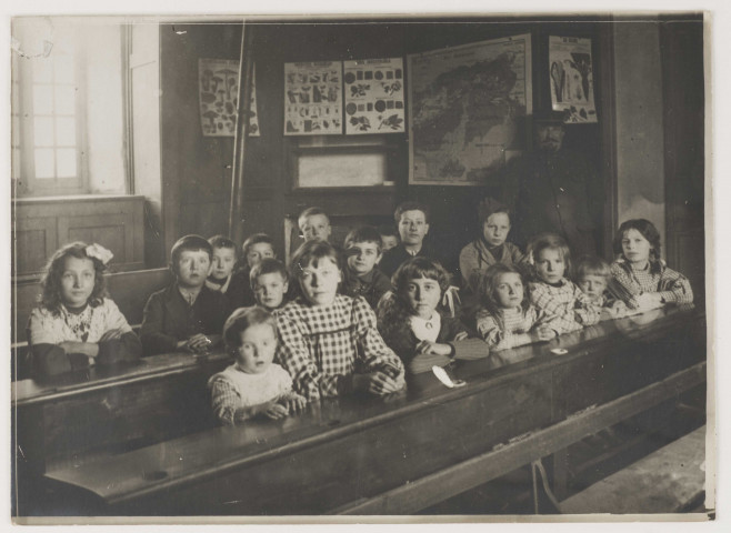 Luçon. Internés civils. La classe